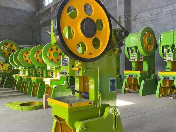 Ordinary punch for Electric water heater production line